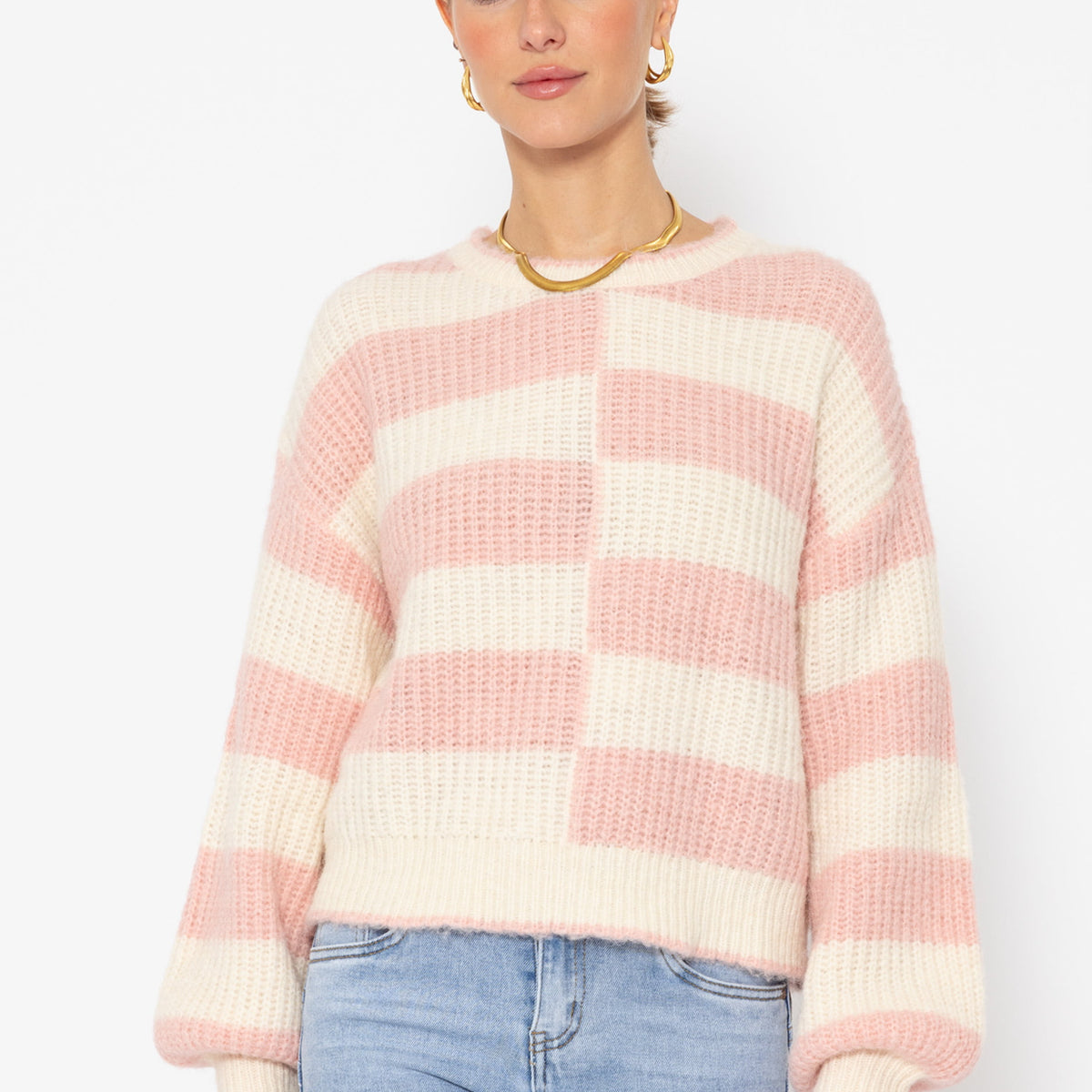 Flauschiger Pullover mit versetzten Blockstreifen - rosa-offwhite ...
