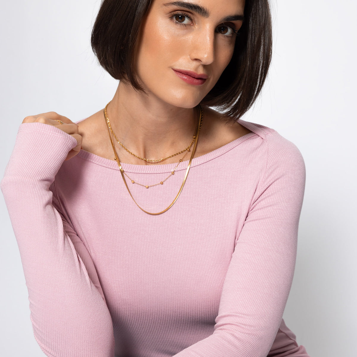Long-sleeved shirt with boat neckline - dusky pink – SASSYCLASSY